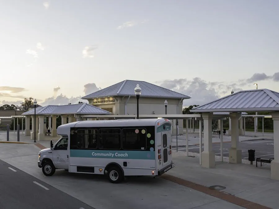 Community Coach & Indian River Transit - Public Transit in Vero Beach ...